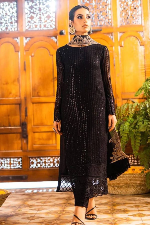 Lubna Fashions – Bring Out the Star in you
